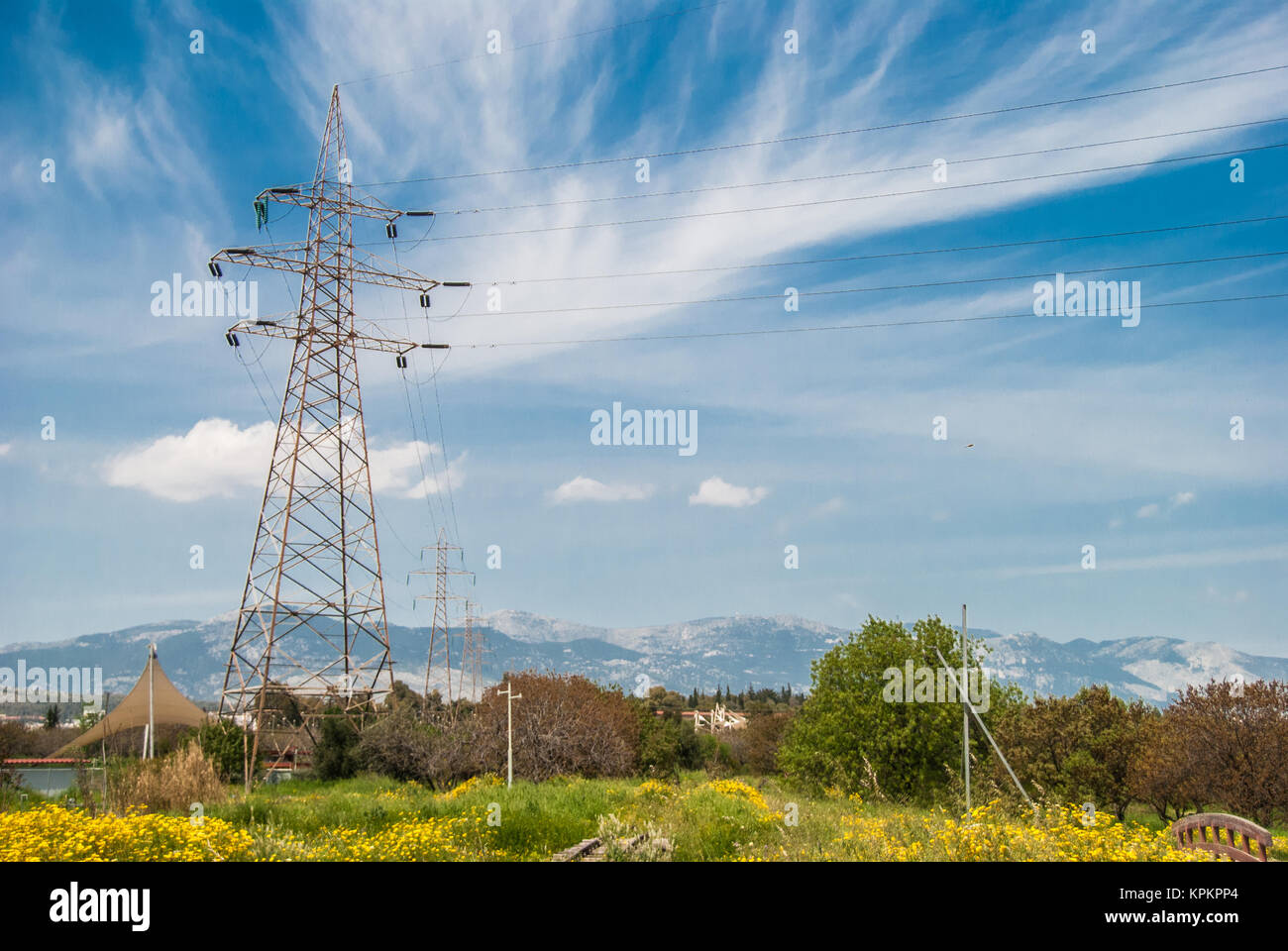 Electrical transmission tower hi-res stock photography and images - Alamy