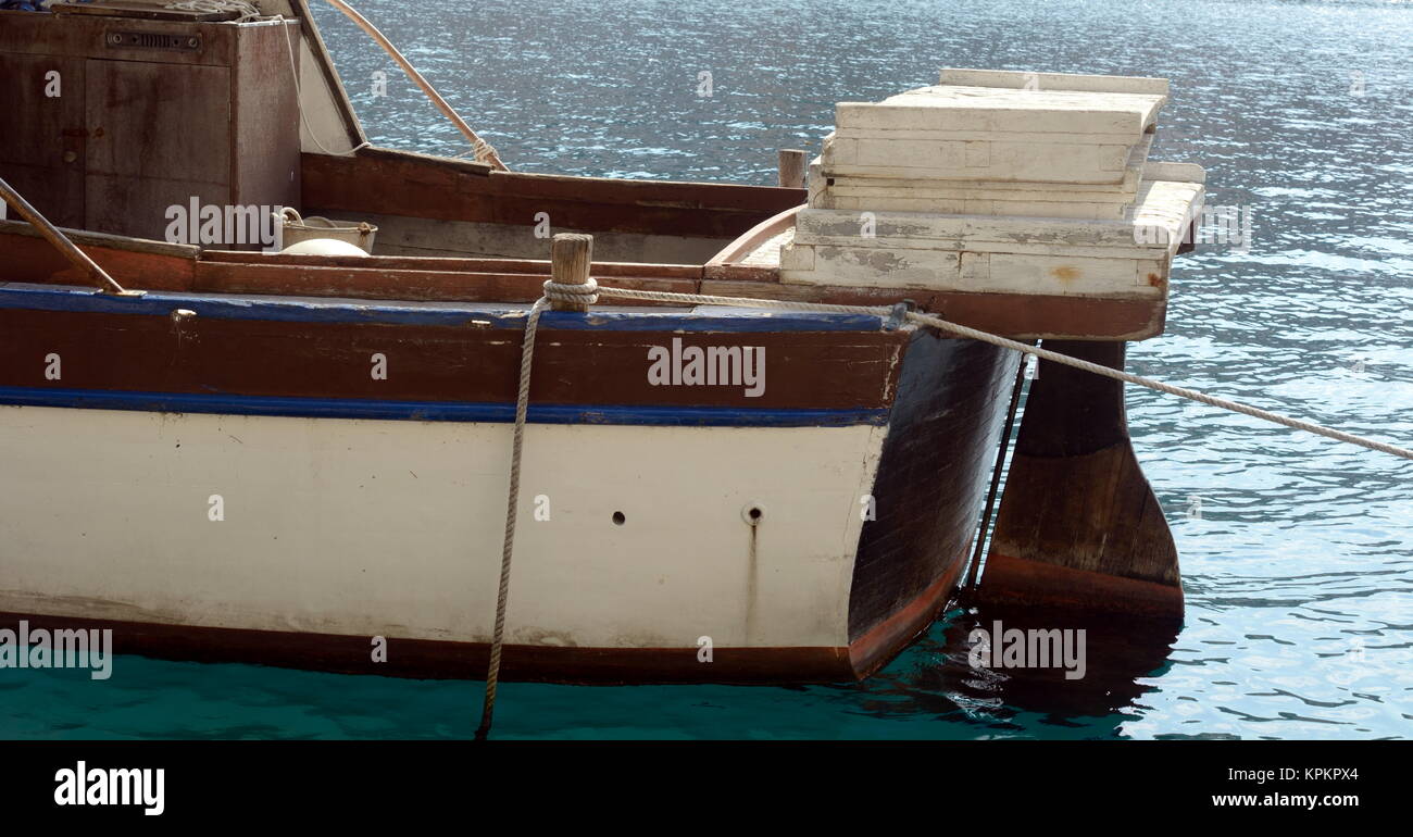 oars of a wooden boat Stock Photo - Alamy