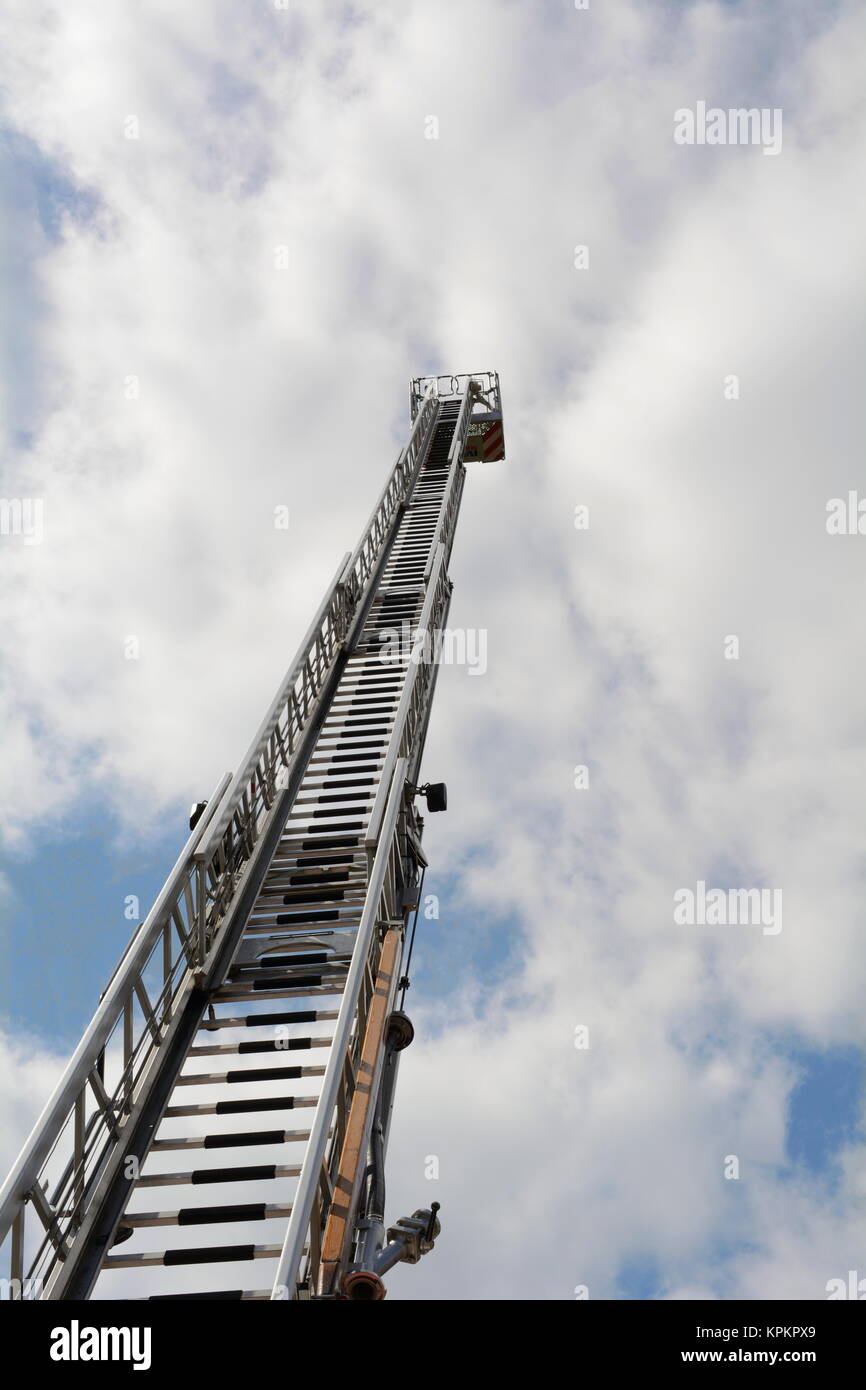 Aerial ladder hi-res stock photography and images - Alamy
