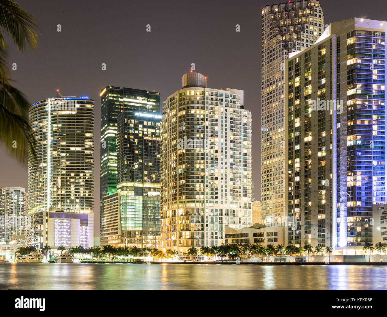 Tall buildings brickell bay hi-res stock photography and images - Alamy