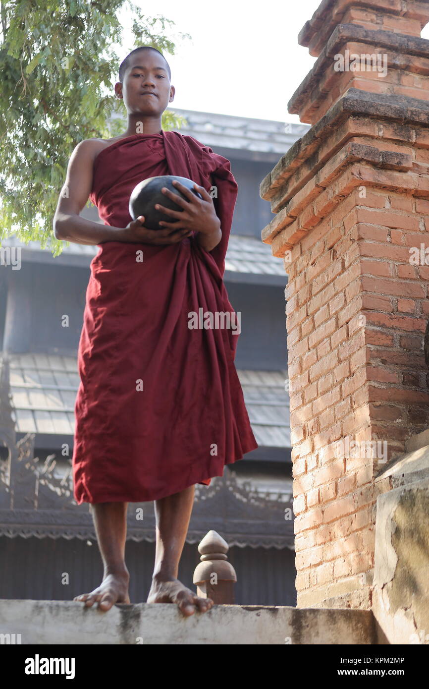 Buddhist monk in the temples of Bagan Stock Photo - Alamy