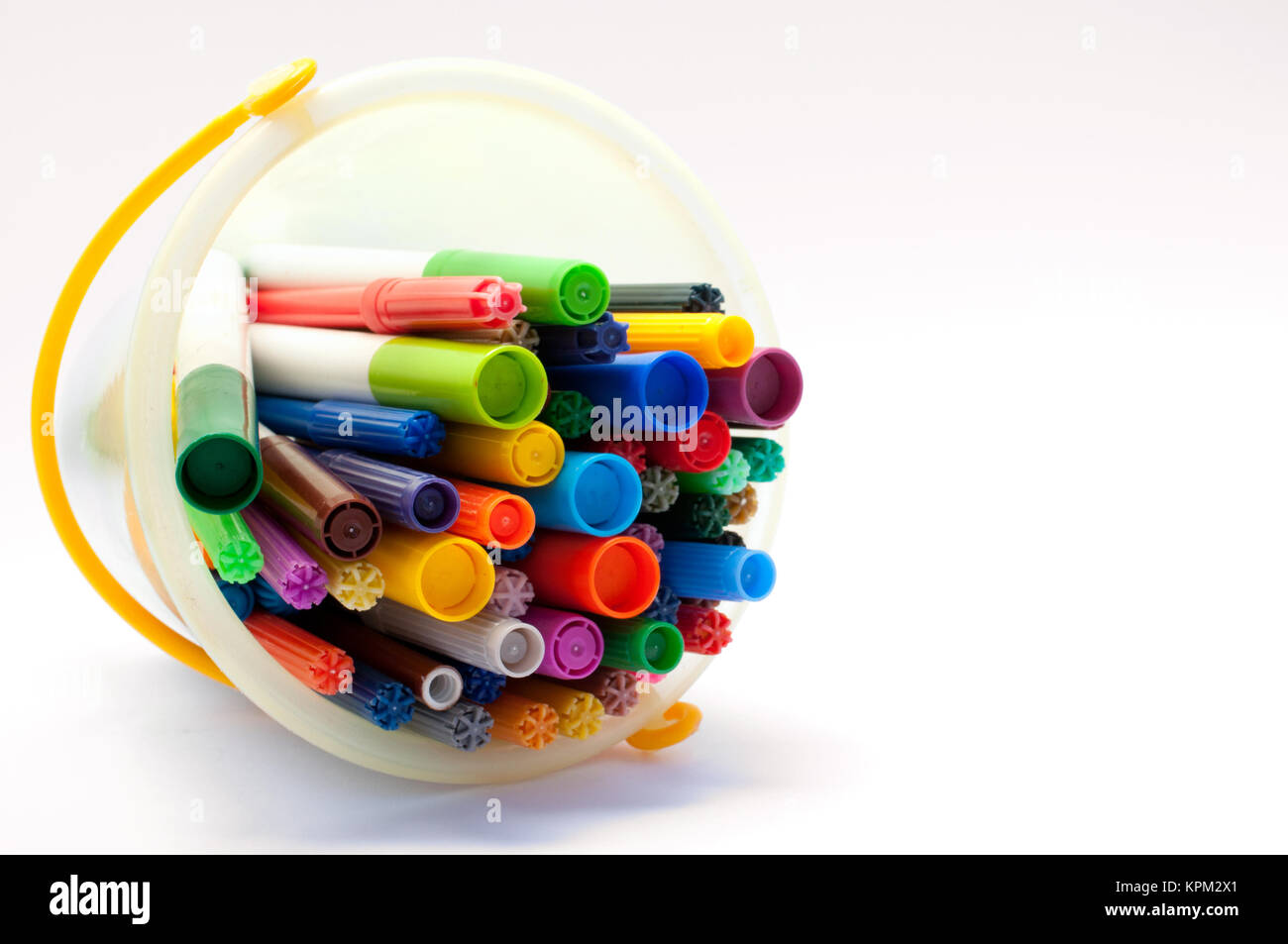 Selection of felt tipped pens lying in a bucket Stock Photo - Alamy