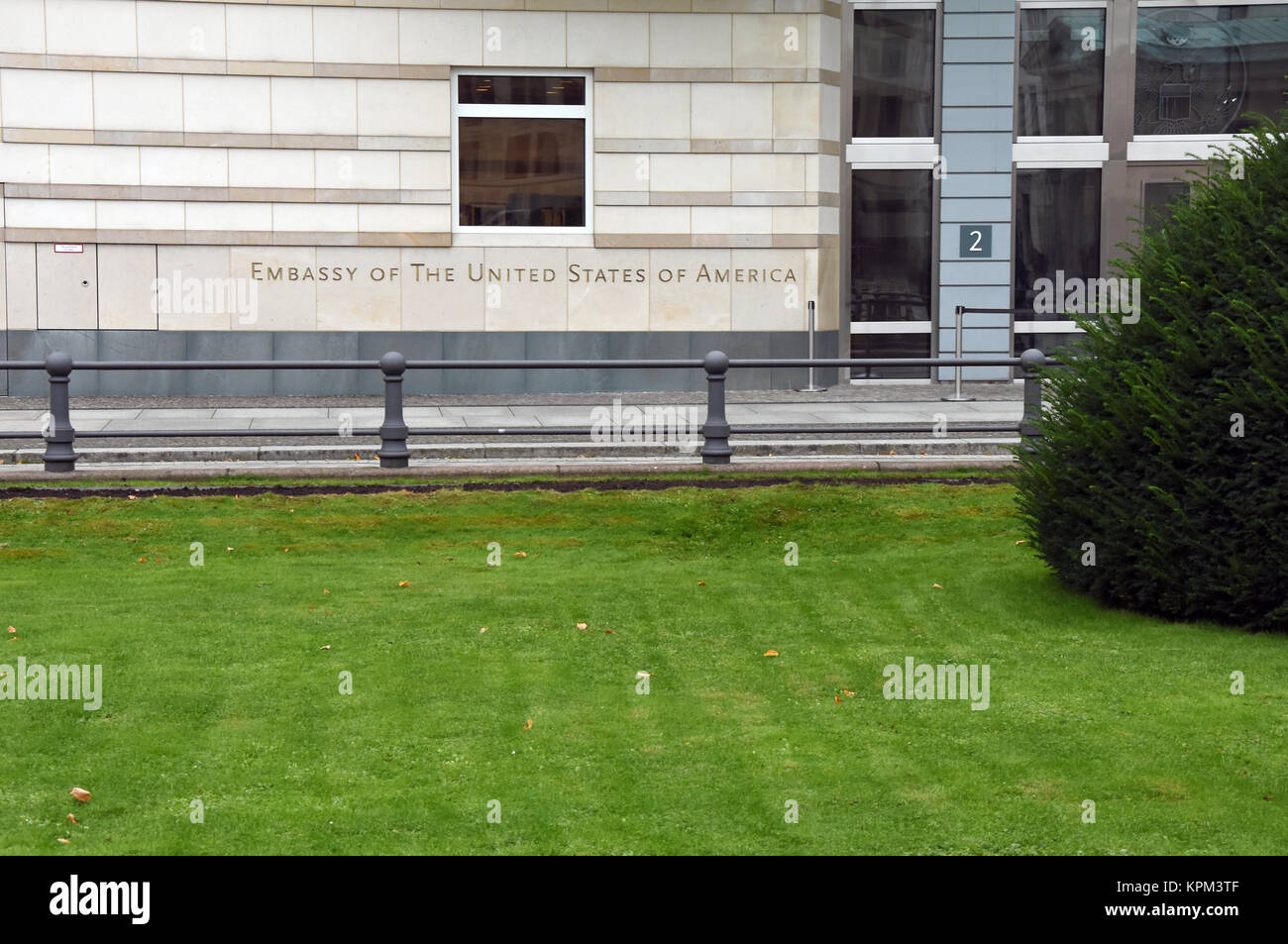 american embassy in berlin Stock Photo - Alamy
