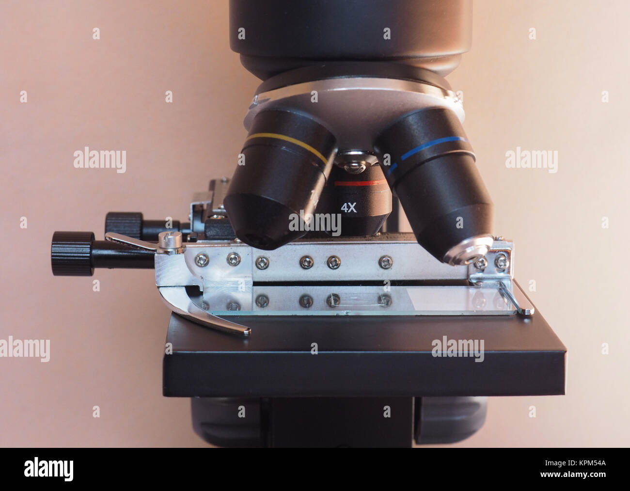 Cross microscope hi-res stock photography and images - Alamy