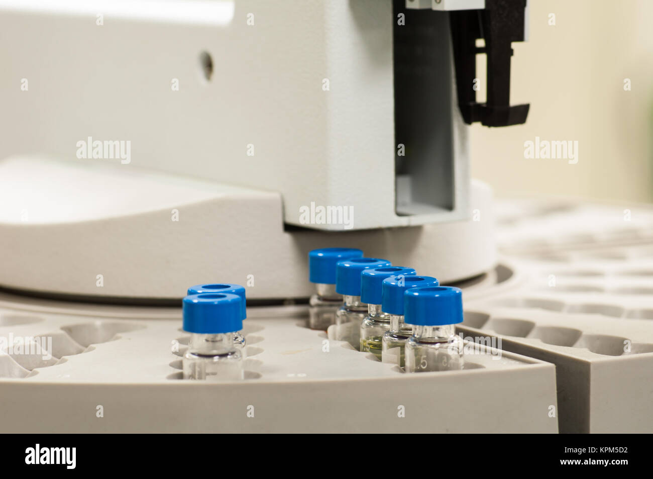 Sample Vials in Auto-Sampler Stock Photo - Alamy