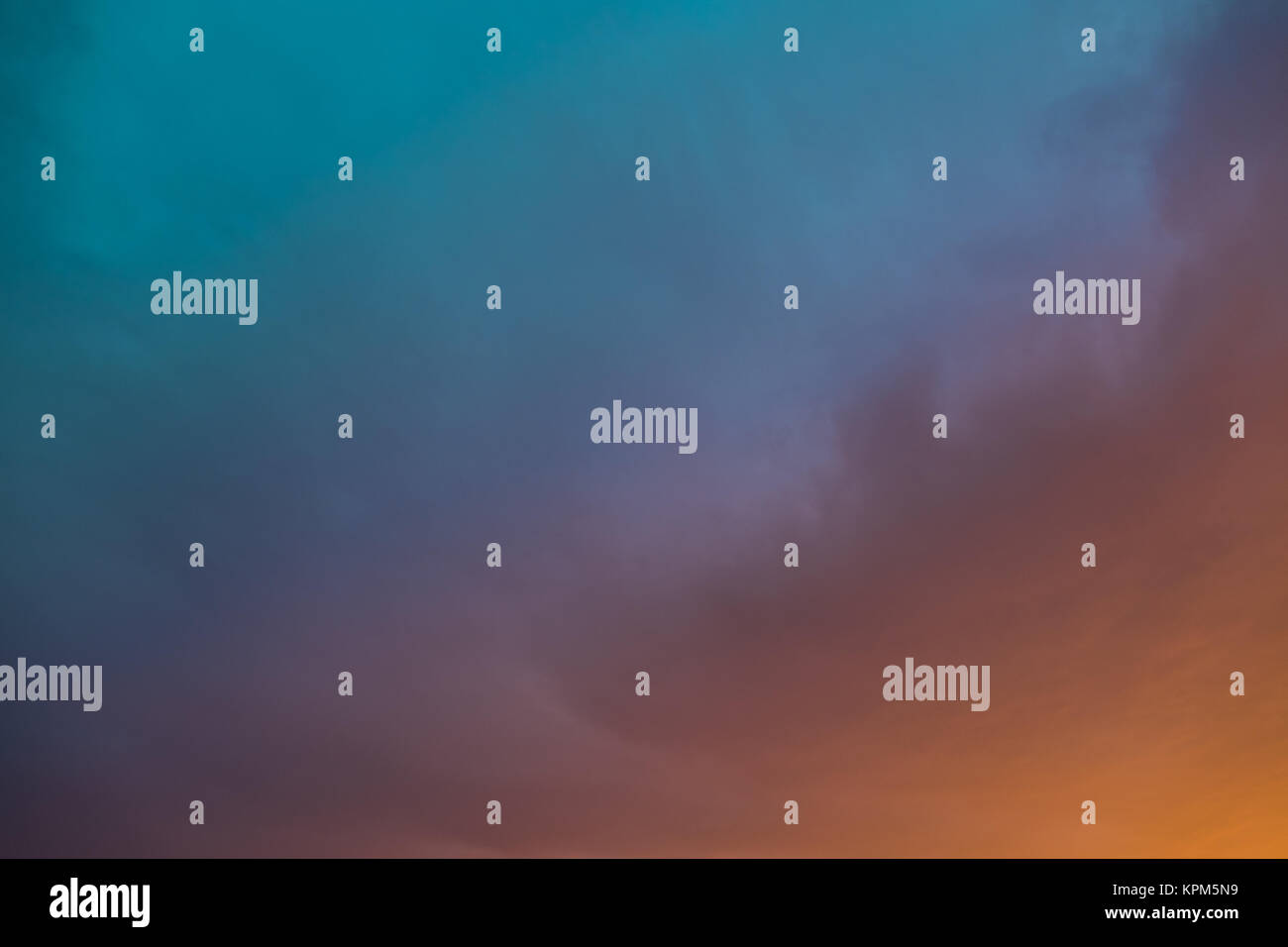 Gradient sunset hi-res stock photography and images - Alamy