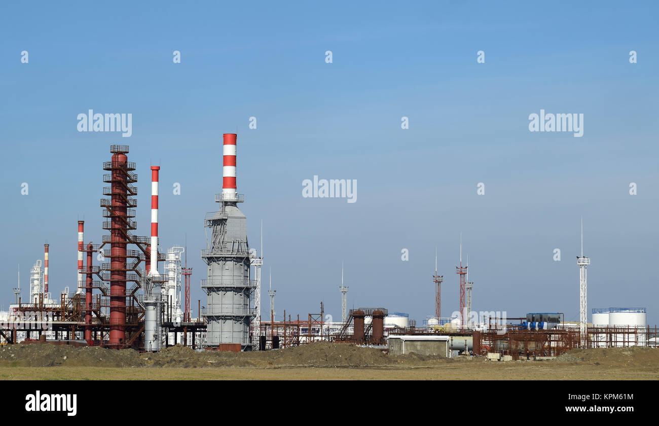 Distillation columns, pipes and other equipment furnaces refinery Stock ...