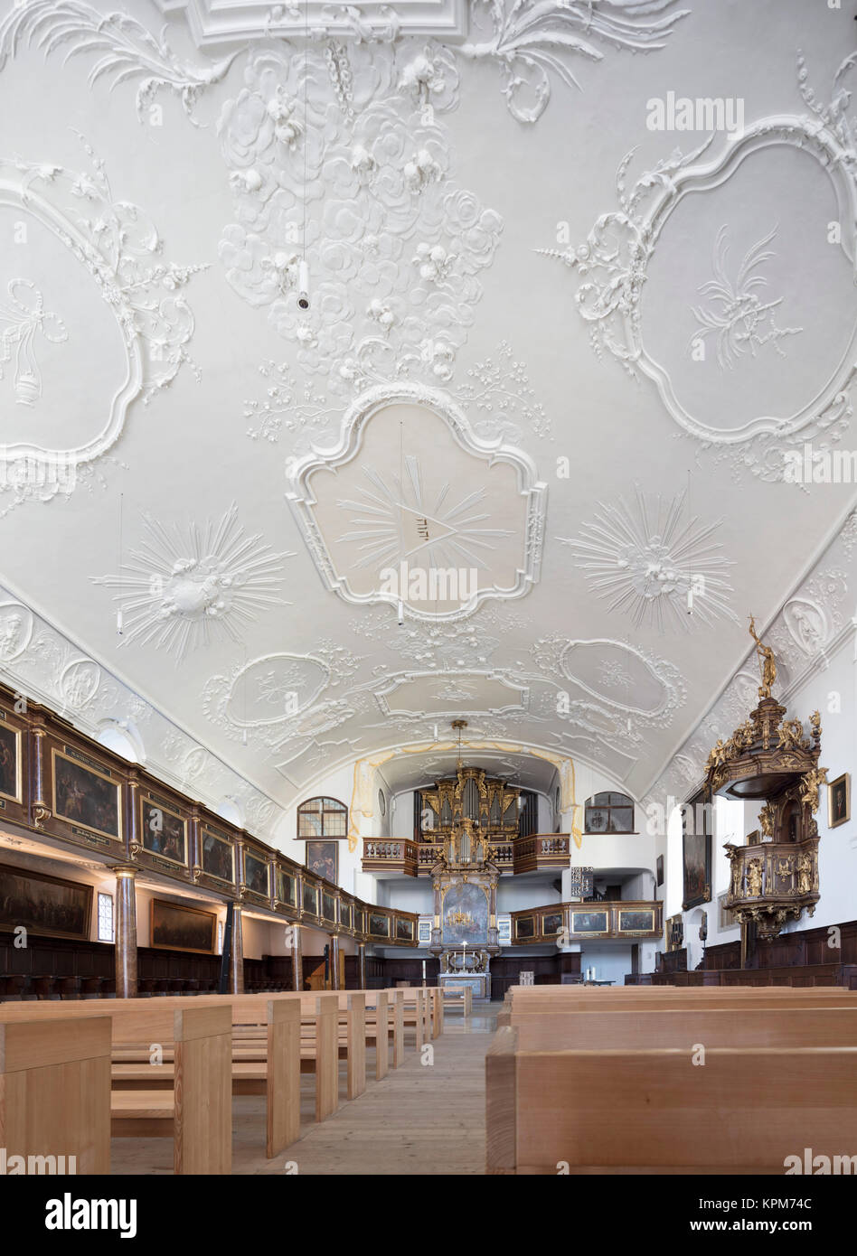 Inside protestant church hi-res stock photography and images - Alamy