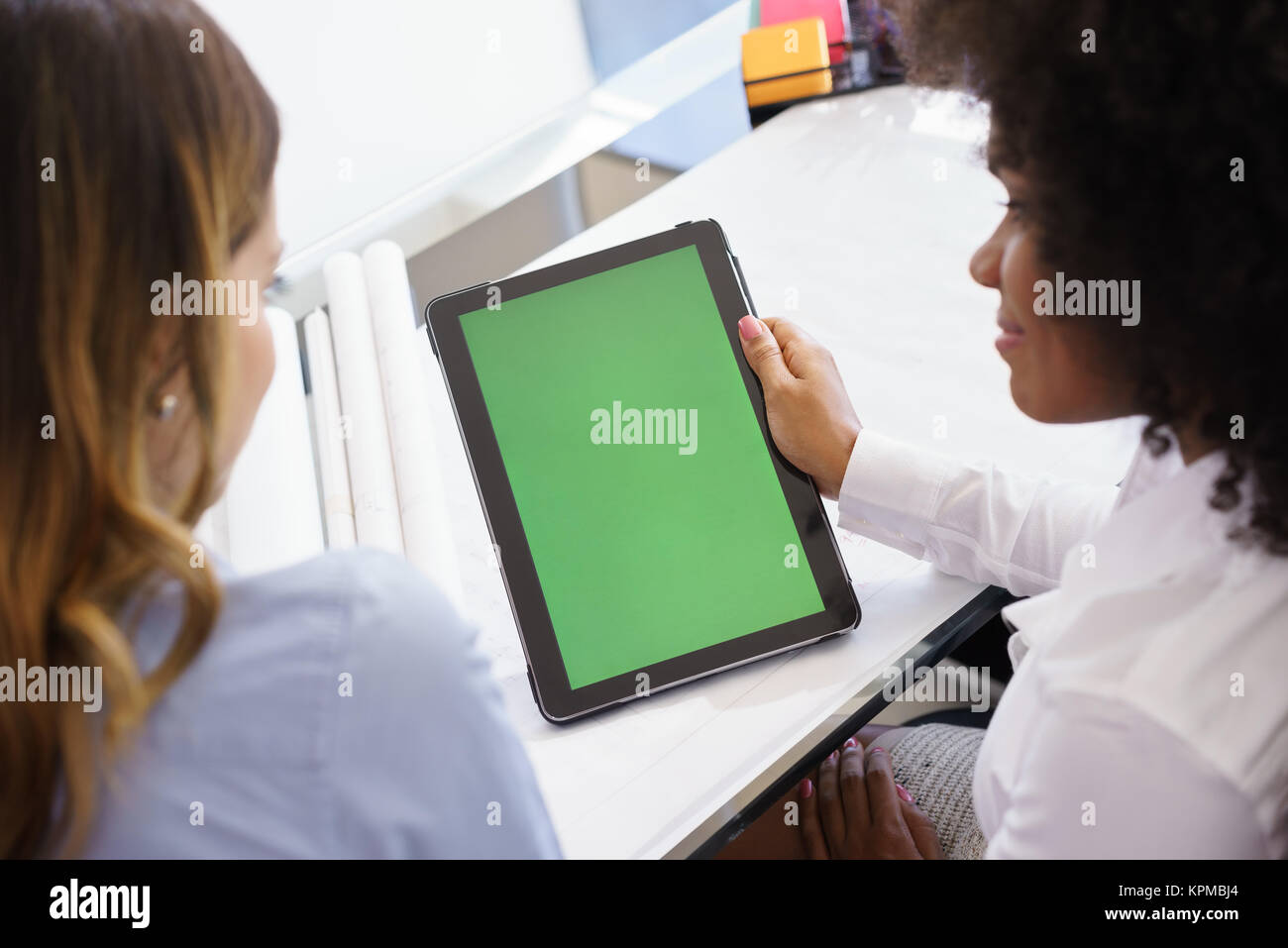 Women Architect Using Tablet PC With Green Screen Stock Photo - Alamy