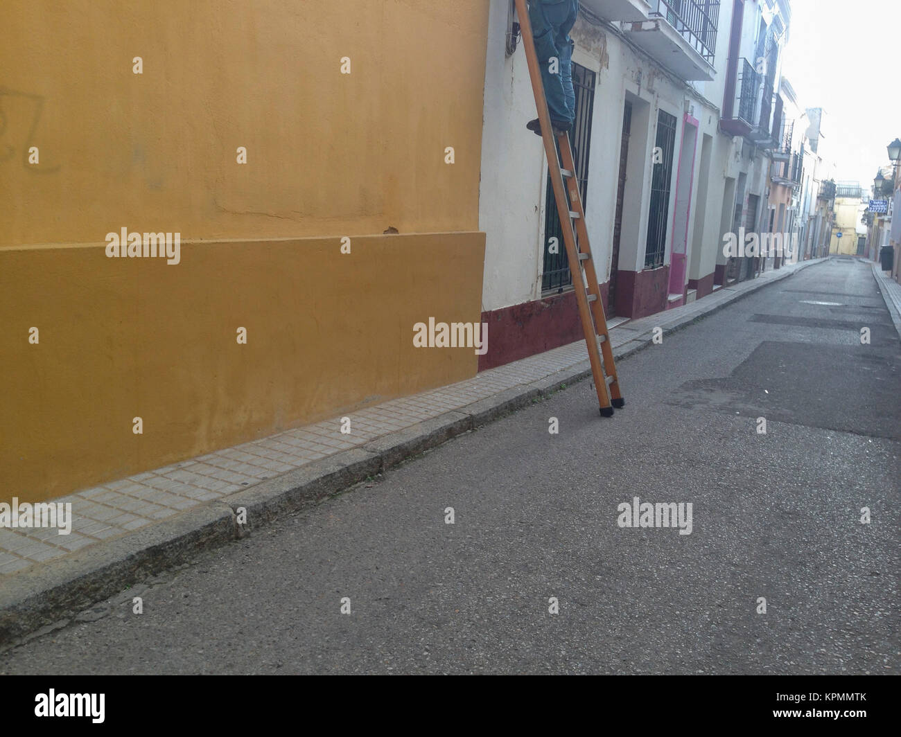 fixing street light wires Stock Photo - Alamy