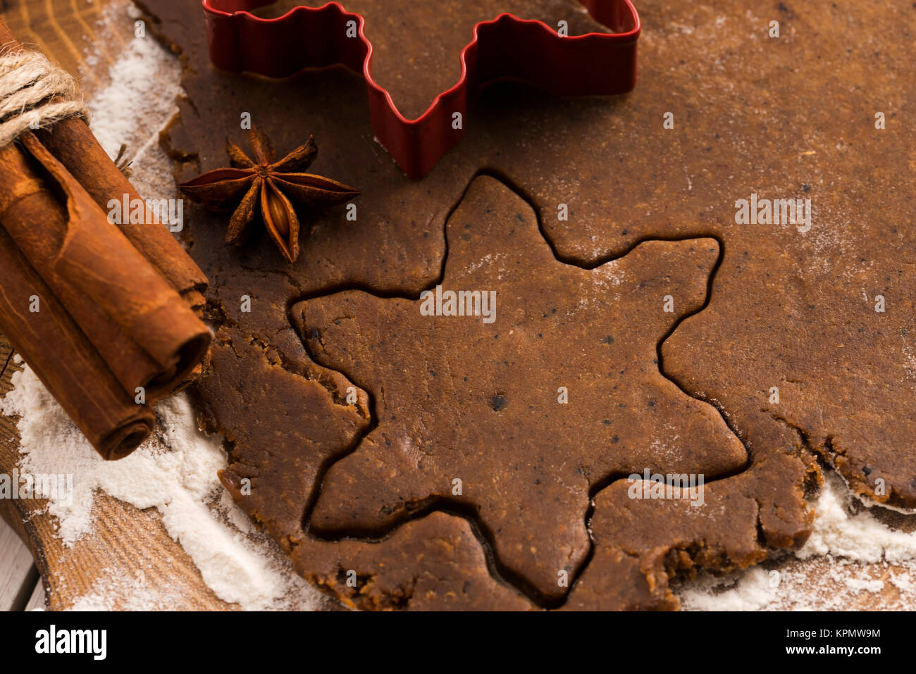 Baking Christmas gingerbread Stock Photo - Alamy