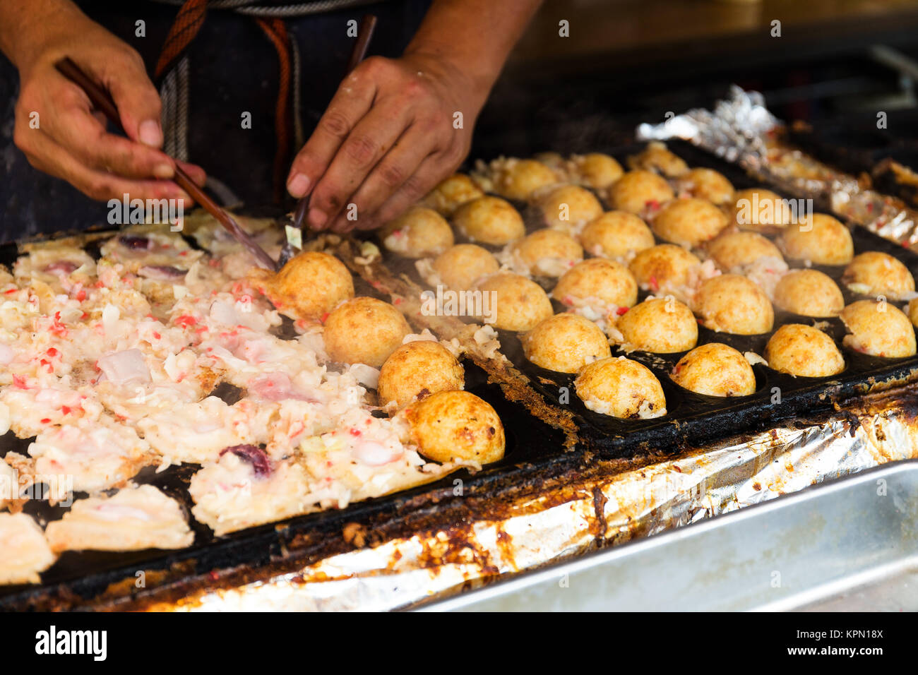 Fried octopus balls hi-res stock photography and images - Alamy