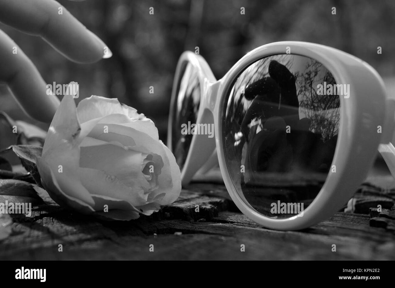 glasses and reflection Stock Photo - Alamy