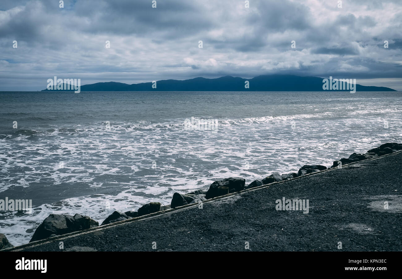 Overcast Seascape (Kapiti Coast, New Zealand Stock Photo - Alamy