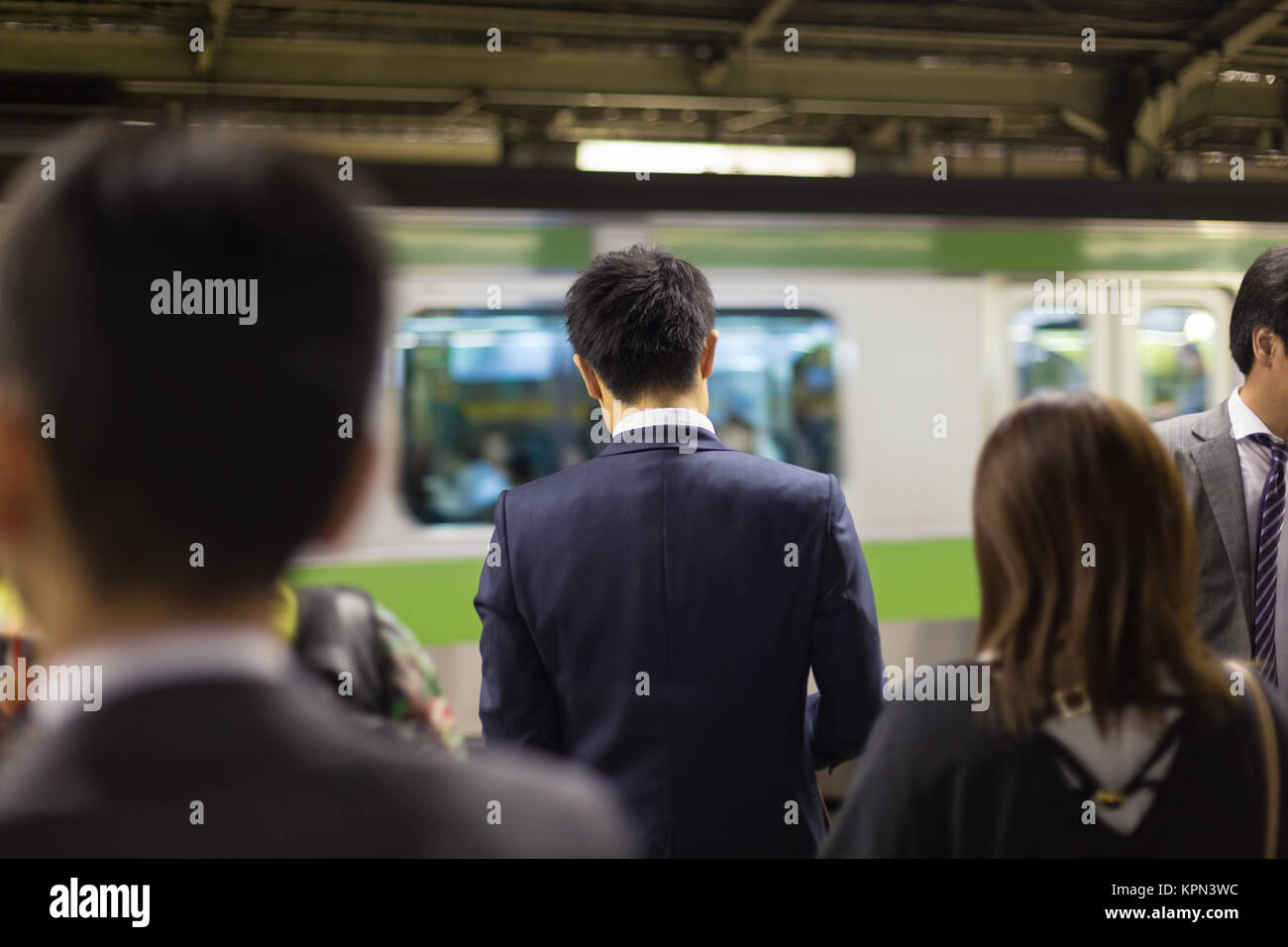 Passengers traveling by Tokyo metro Stock Photo - Alamy