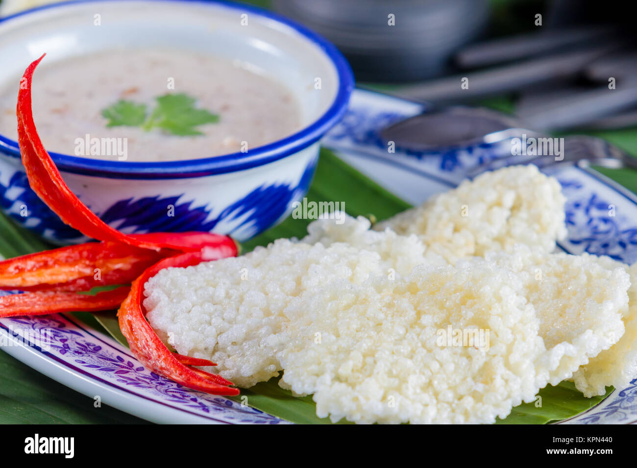 Thai rice cracker Stock Photo - Alamy