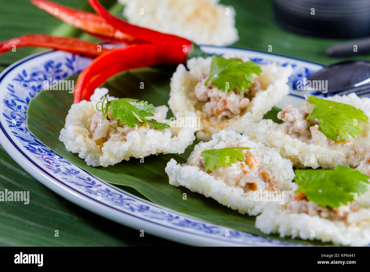 Thai rice cracker Stock Photo - Alamy