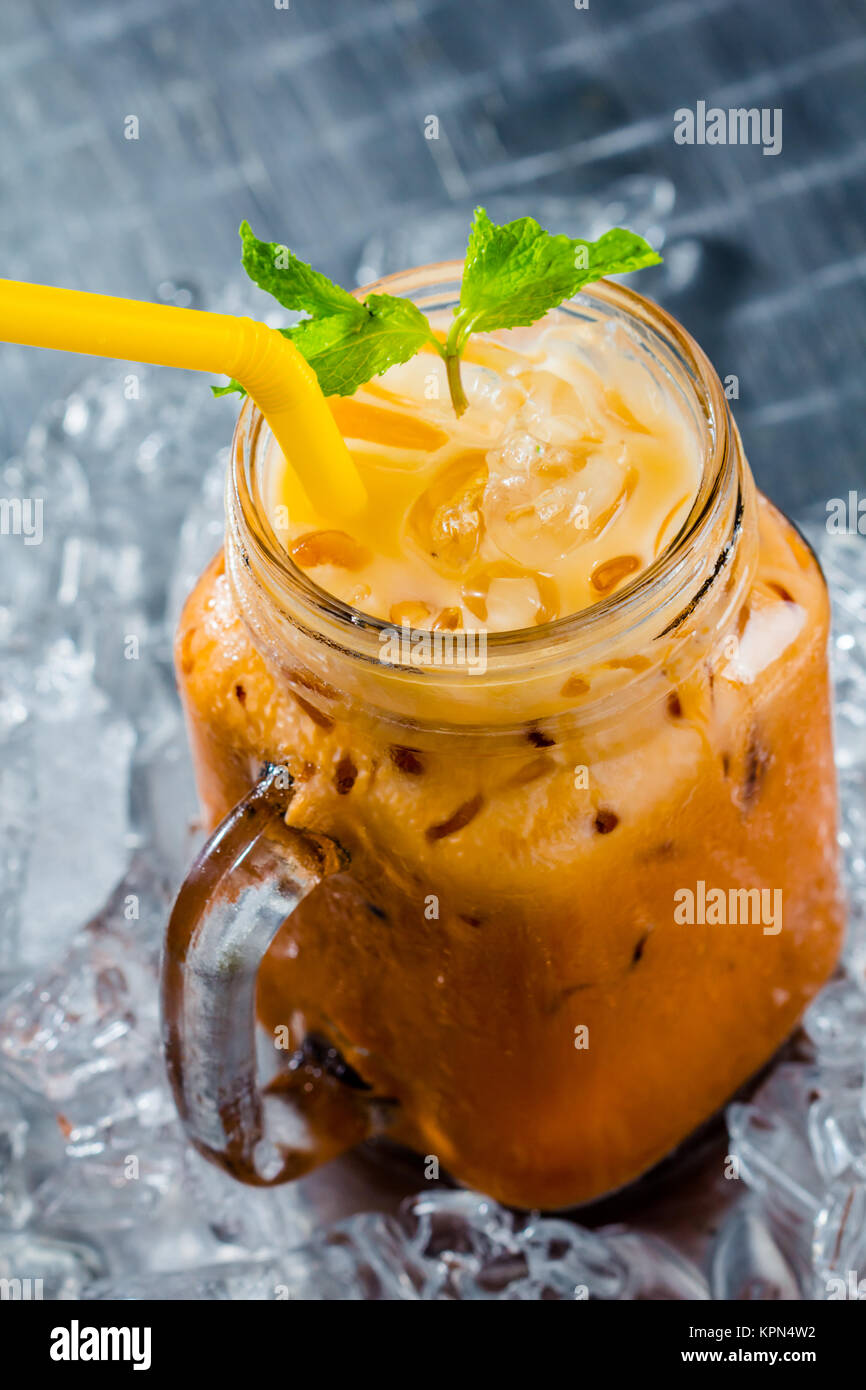 thai ice tea Stock Photo - Alamy