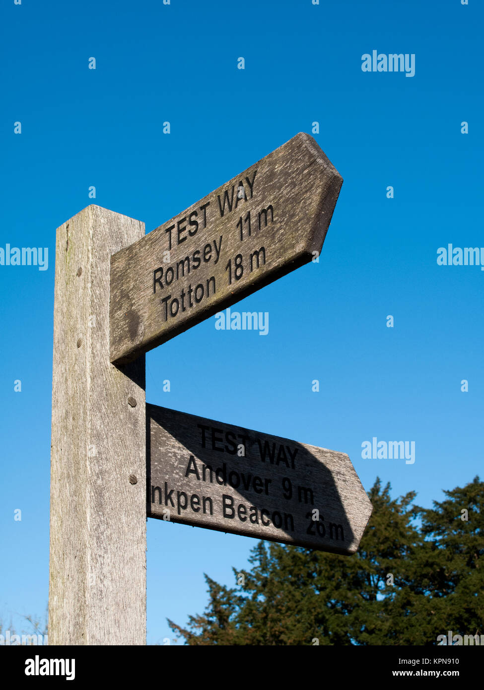 Romsey sign hi-res stock photography and images - Alamy