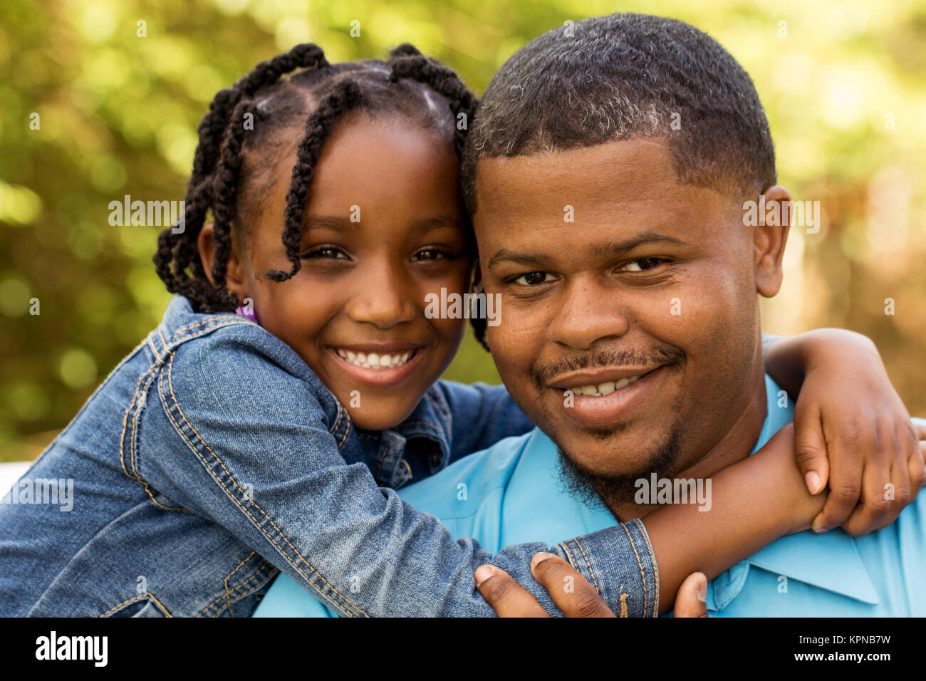 Happy African American father and daughter Stock Photo - Alamy
