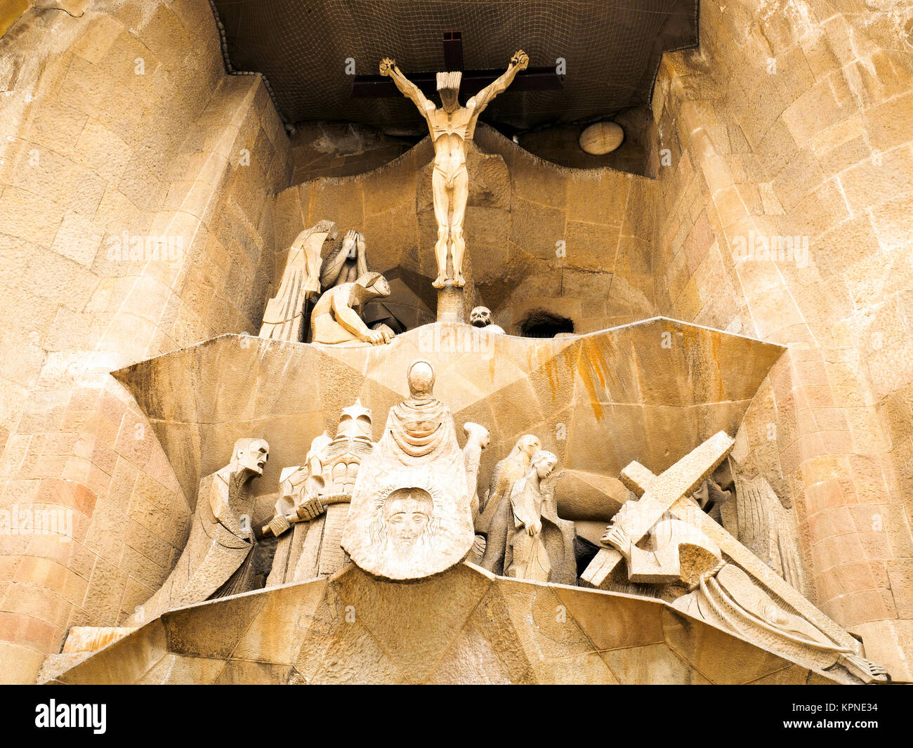 The Basilica i Temple Expiatori de la Sagrada Familia designed by ...