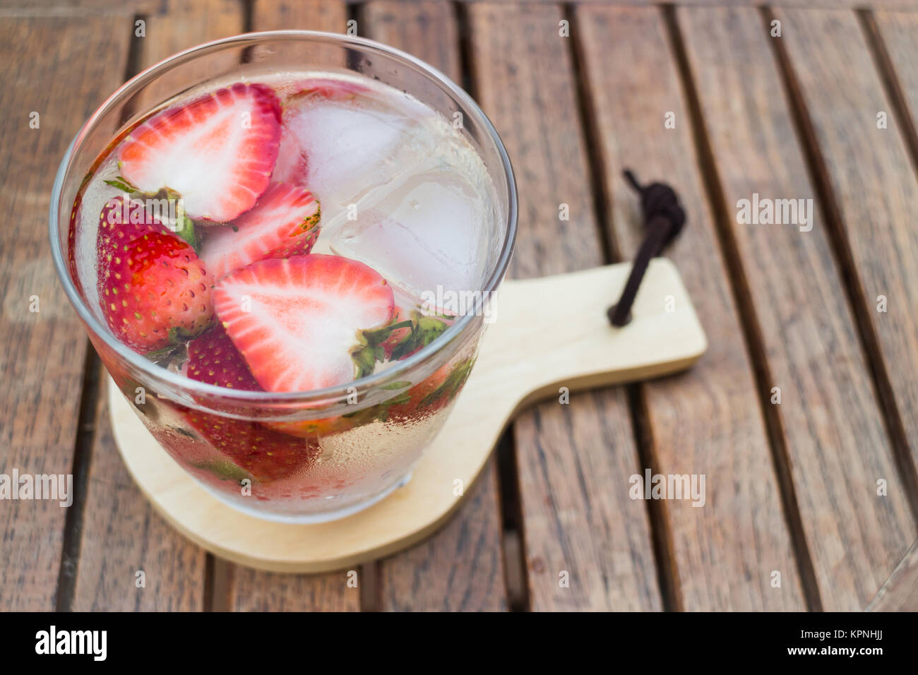 Close-up glass of strawberry infused water Stock Photo - Alamy