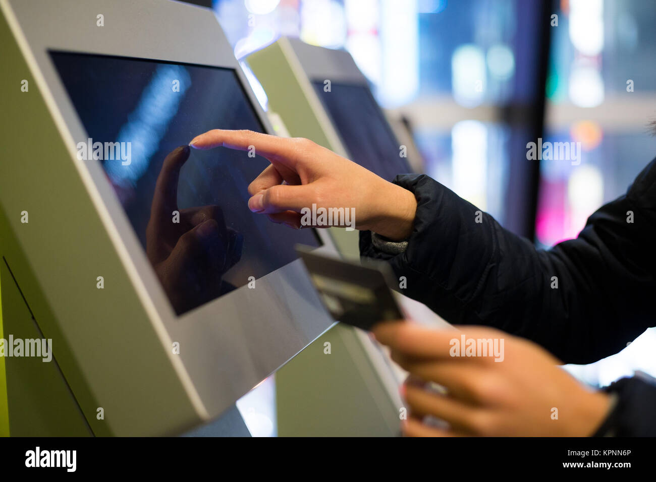 Automated railway ticketing hi-res stock photography and images - Alamy