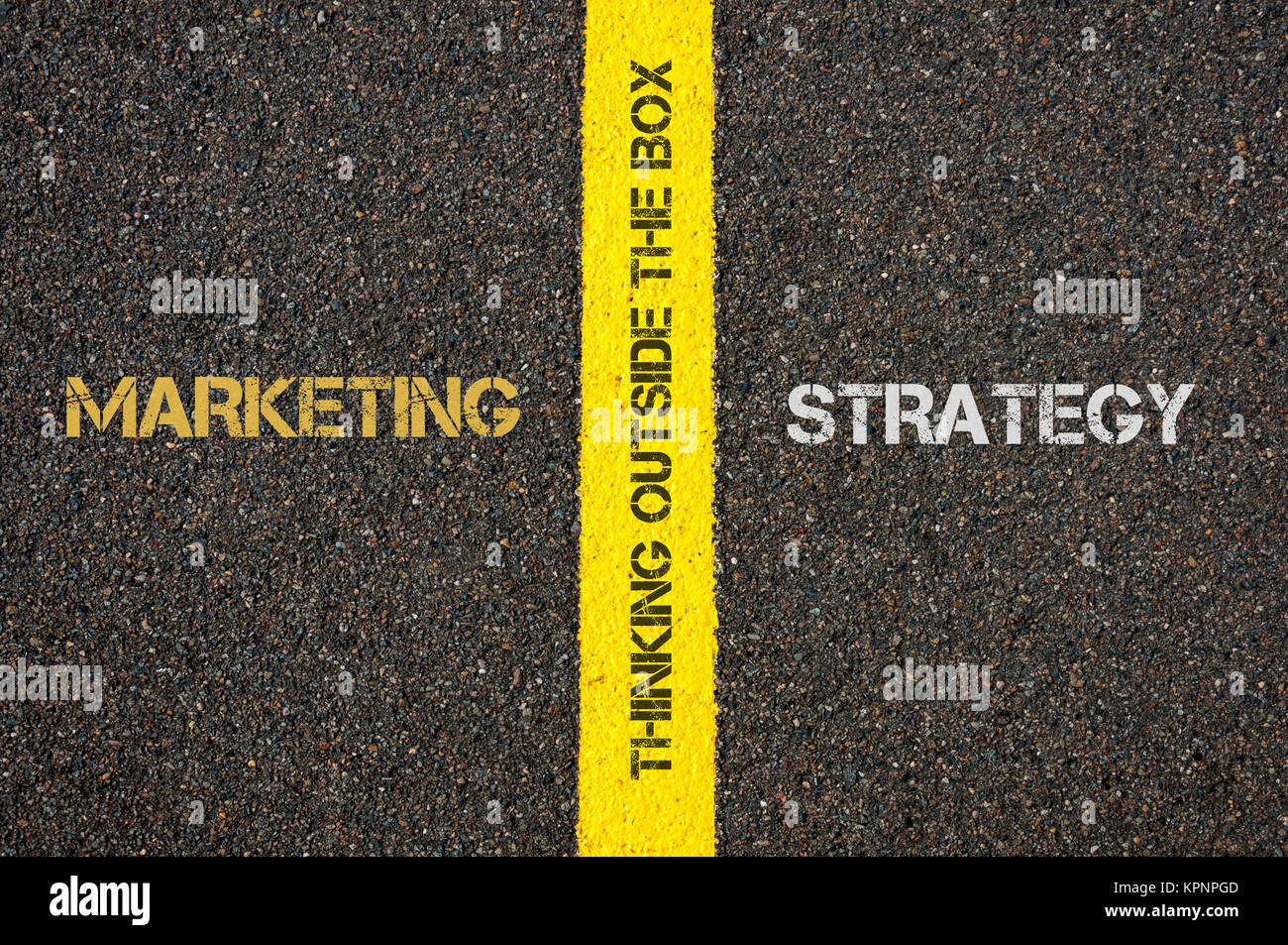 Antonym concept of MARKETING versus STRATEGY Stock Photo - Alamy