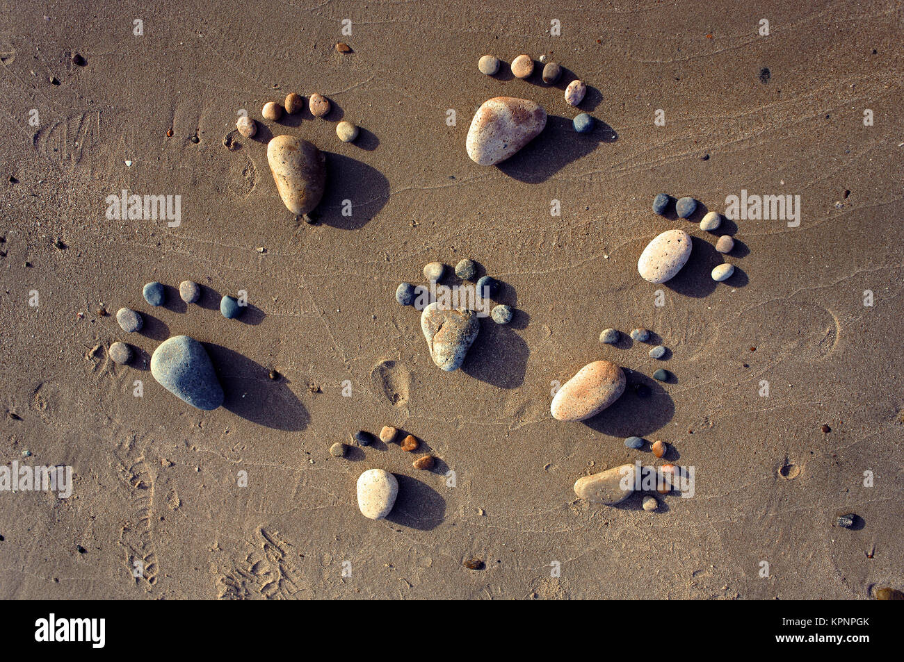 foot, pebble, seaweed, art, seaside Stock Photo - Alamy