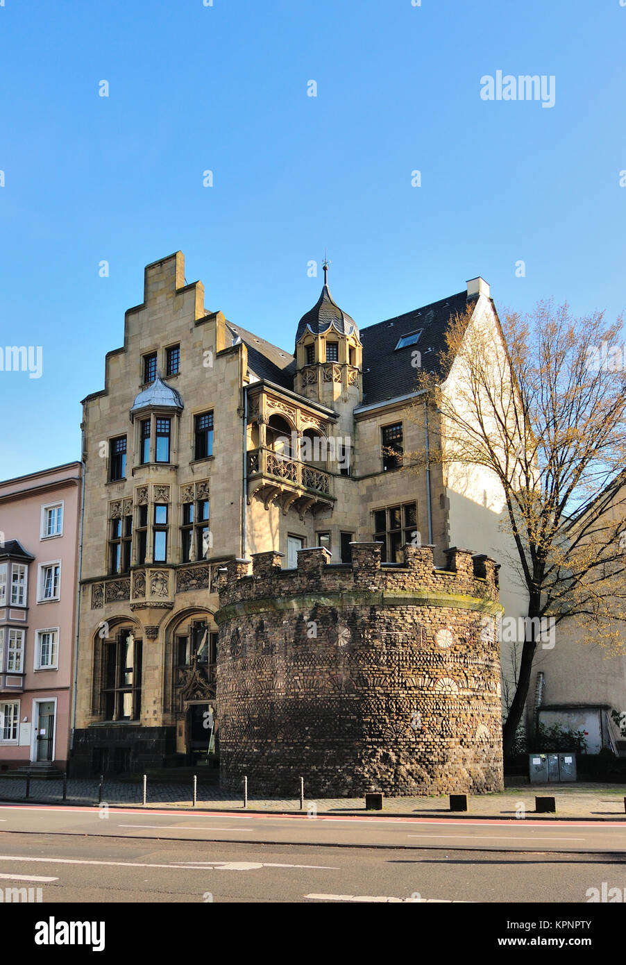 an old house in Cologne Stock Photo - Alamy