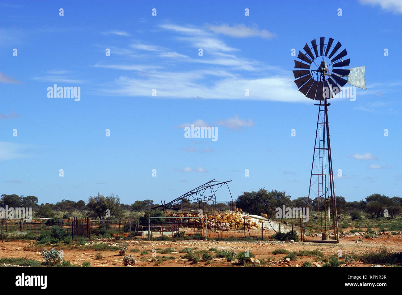 Wind mill in the Australian bush Stock Photo - Alamy