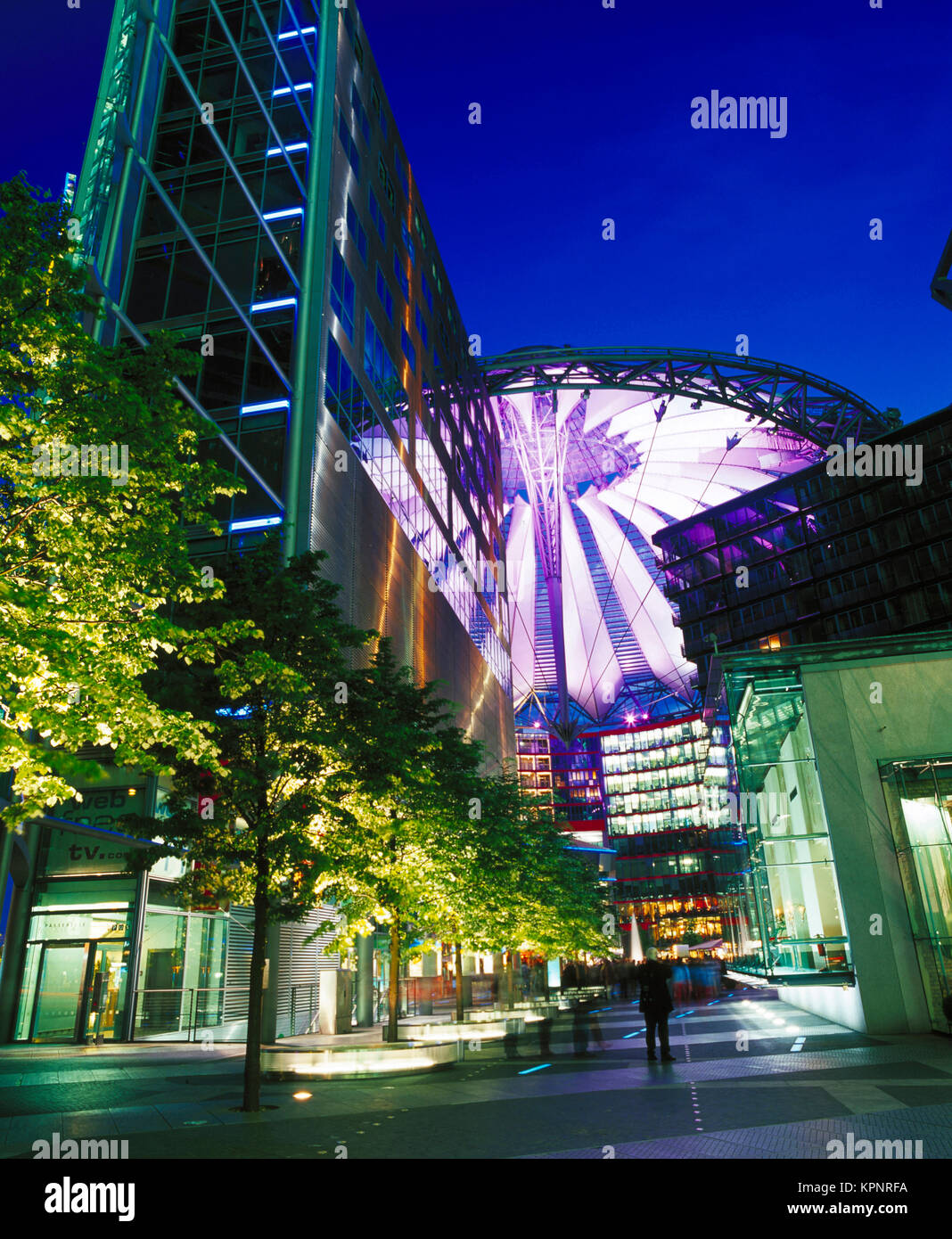 Potsdamer platz hi-res stock photography and images - Alamy