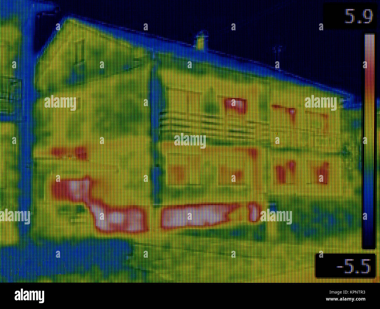 Thermography house hi-res stock photography and images - Alamy