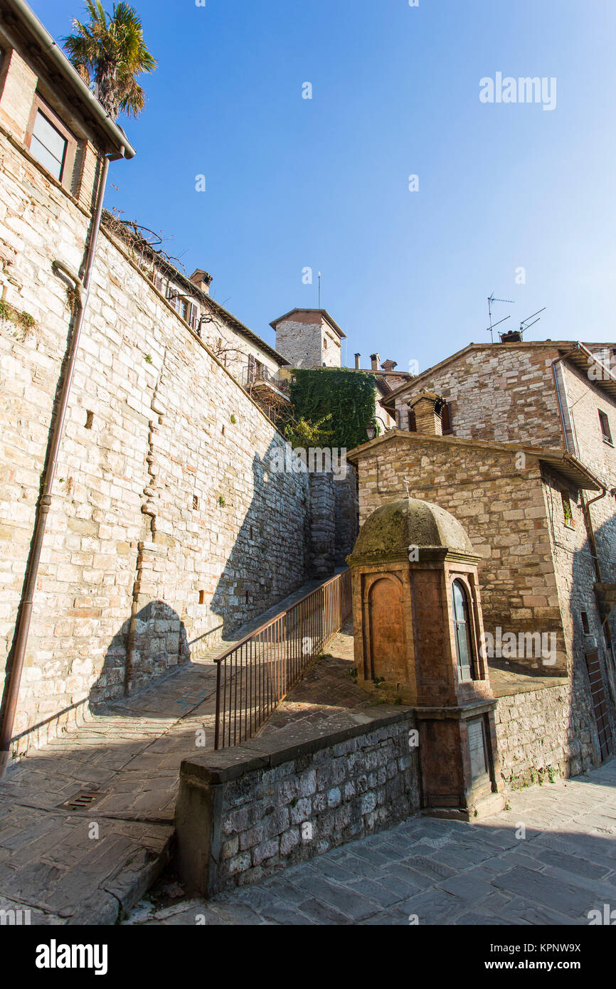 Glimpse view of a Umbrian medieval town Stock Photo - Alamy