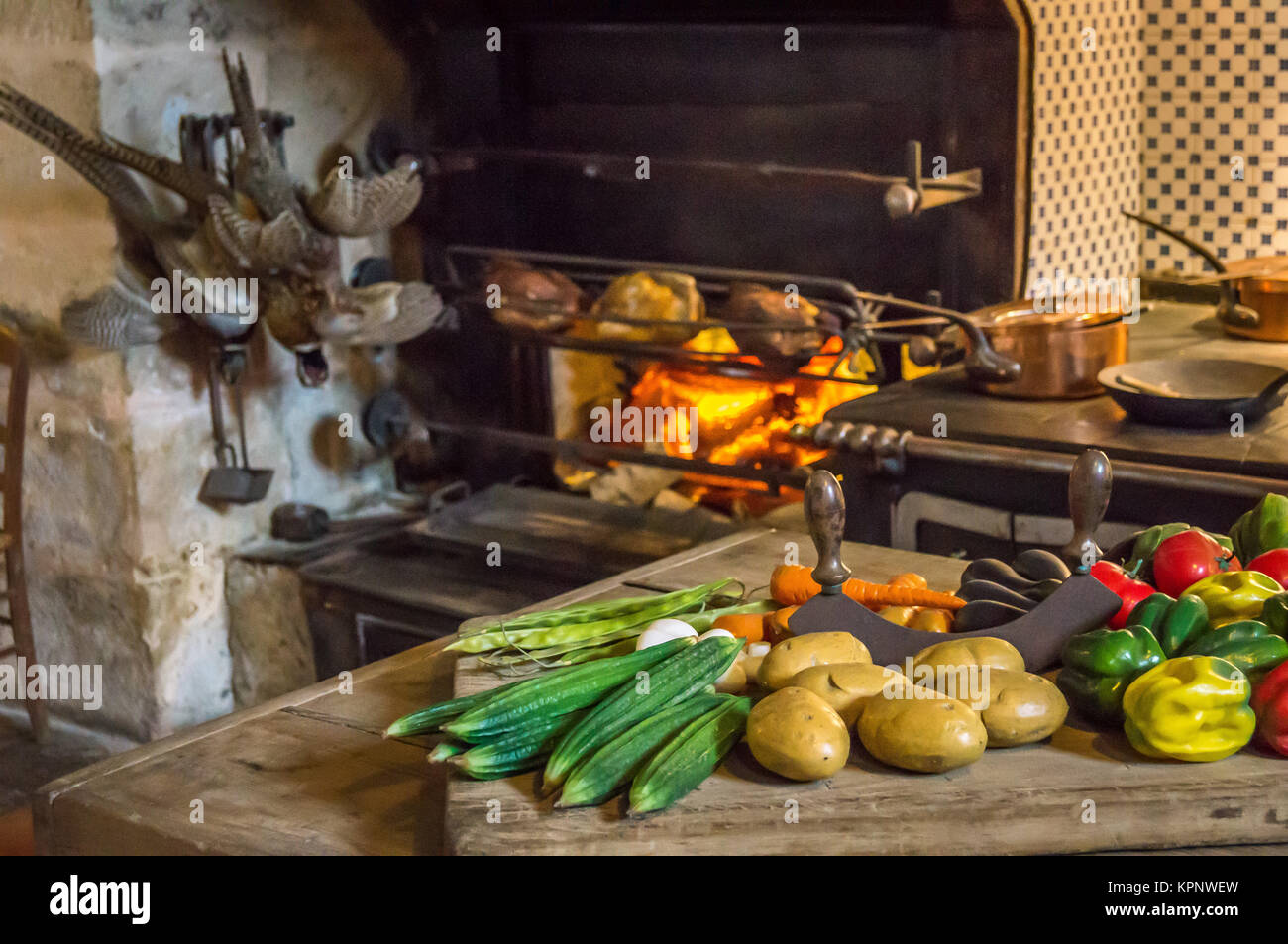 Middle ages food hi-res stock photography and images - Alamy