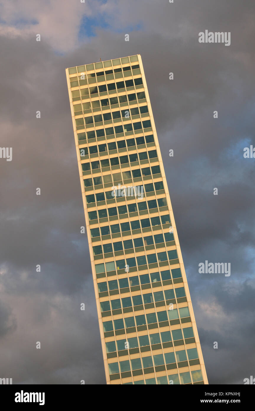 mannesmann skyscraper in dusseldorf Stock Photo - Alamy
