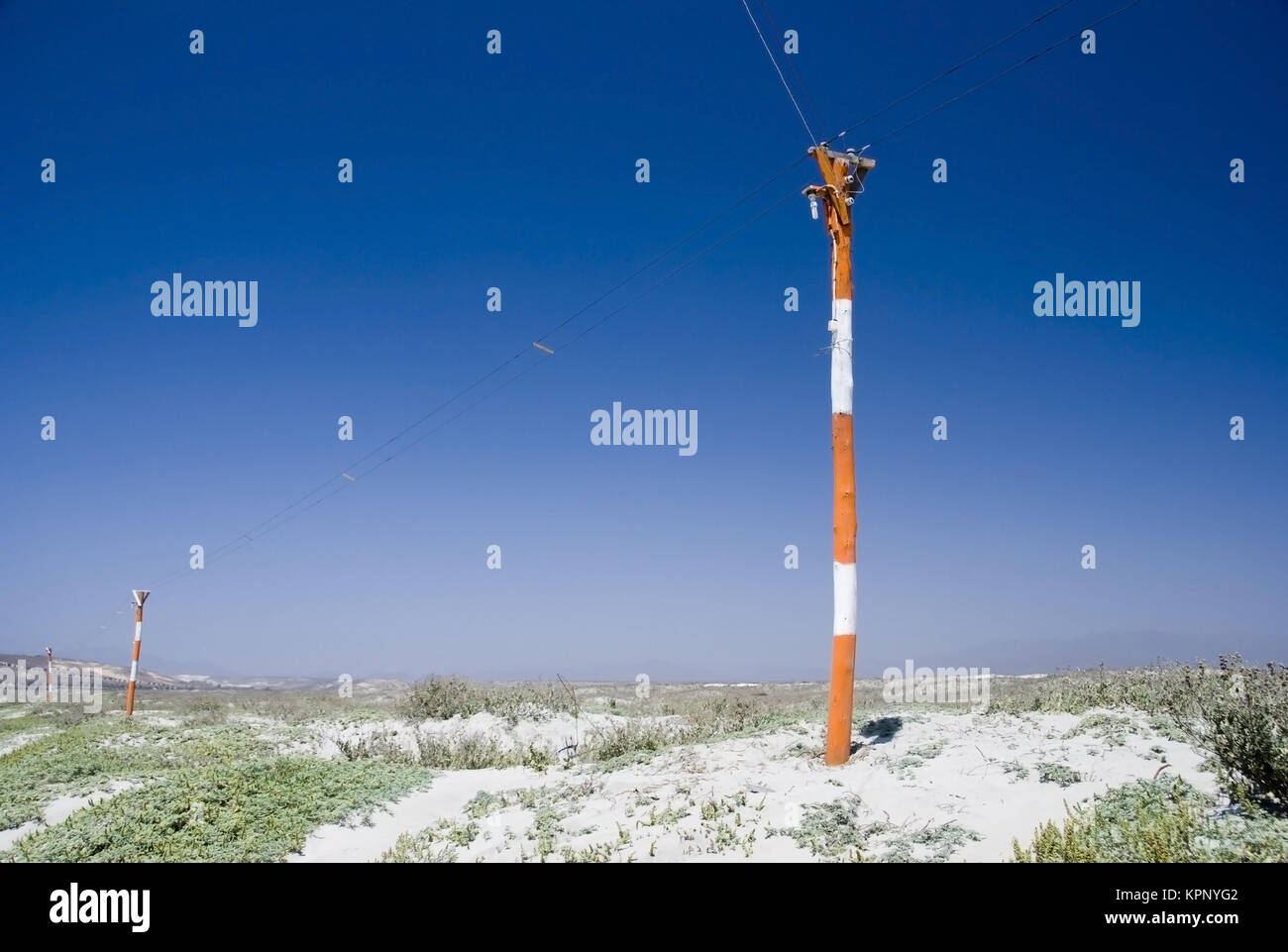 Strommasten in Chile, Suedamerika - power poles in Chile, South America ...