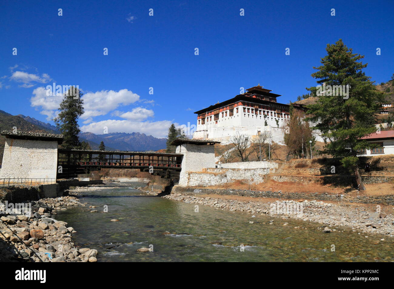 Paro Rinpung Dzong Stock Photo - Alamy