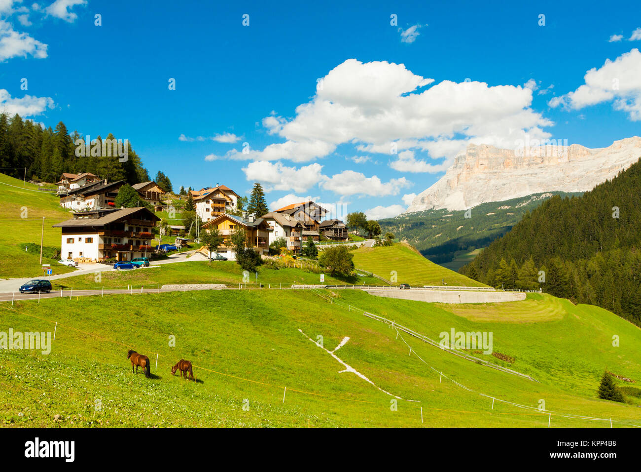 Panoramic view of Italian mountain landscapes Stock Photo - Alamy