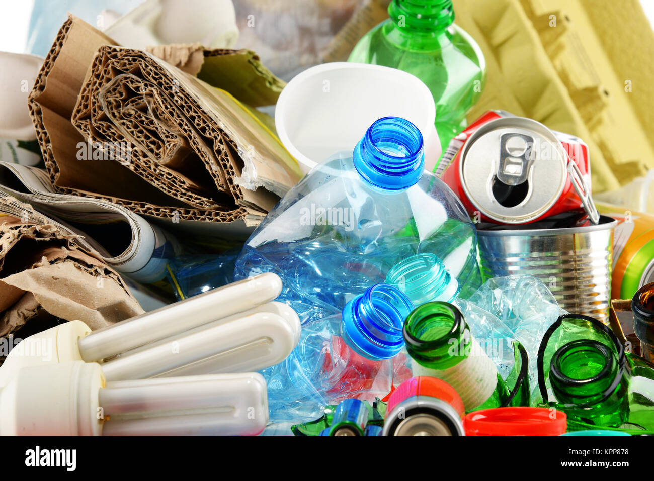 Recyclable garbage consisting of glass, plastic, metal and paper Stock ...