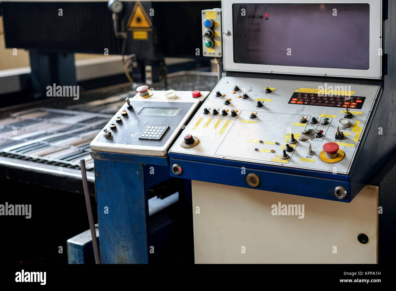 Industrial laser cutting sheet metal hi-res stock photography and ...