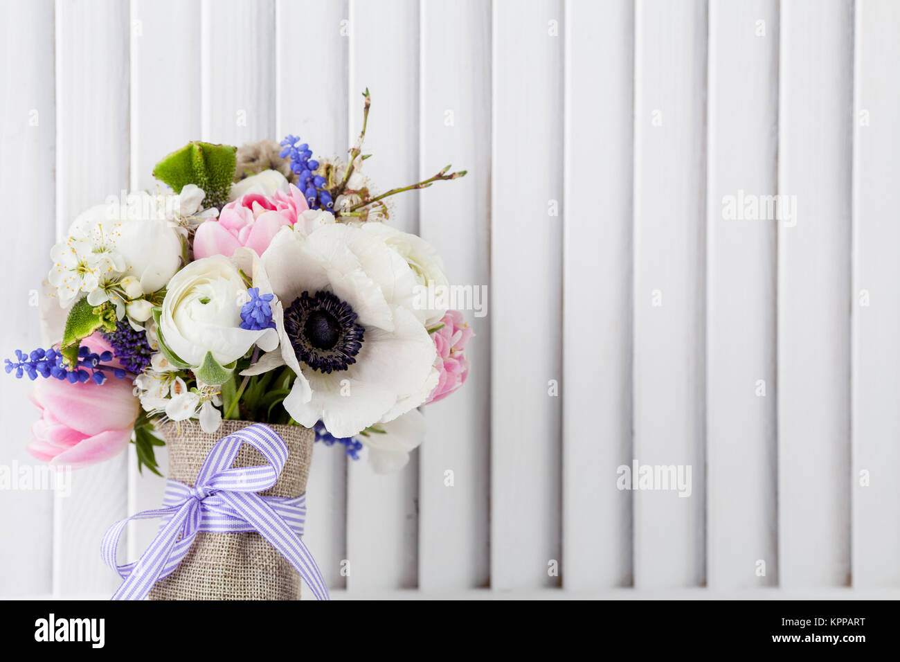 Pastel spring bouquet Stock Photo - Alamy