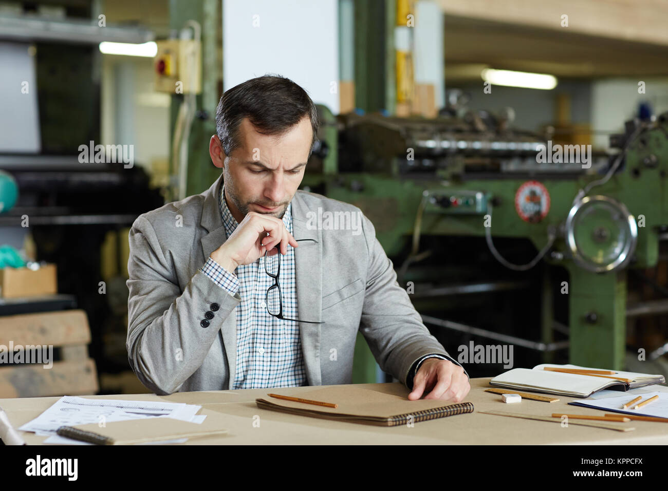 Engineer factory hi-res stock photography and images - Alamy