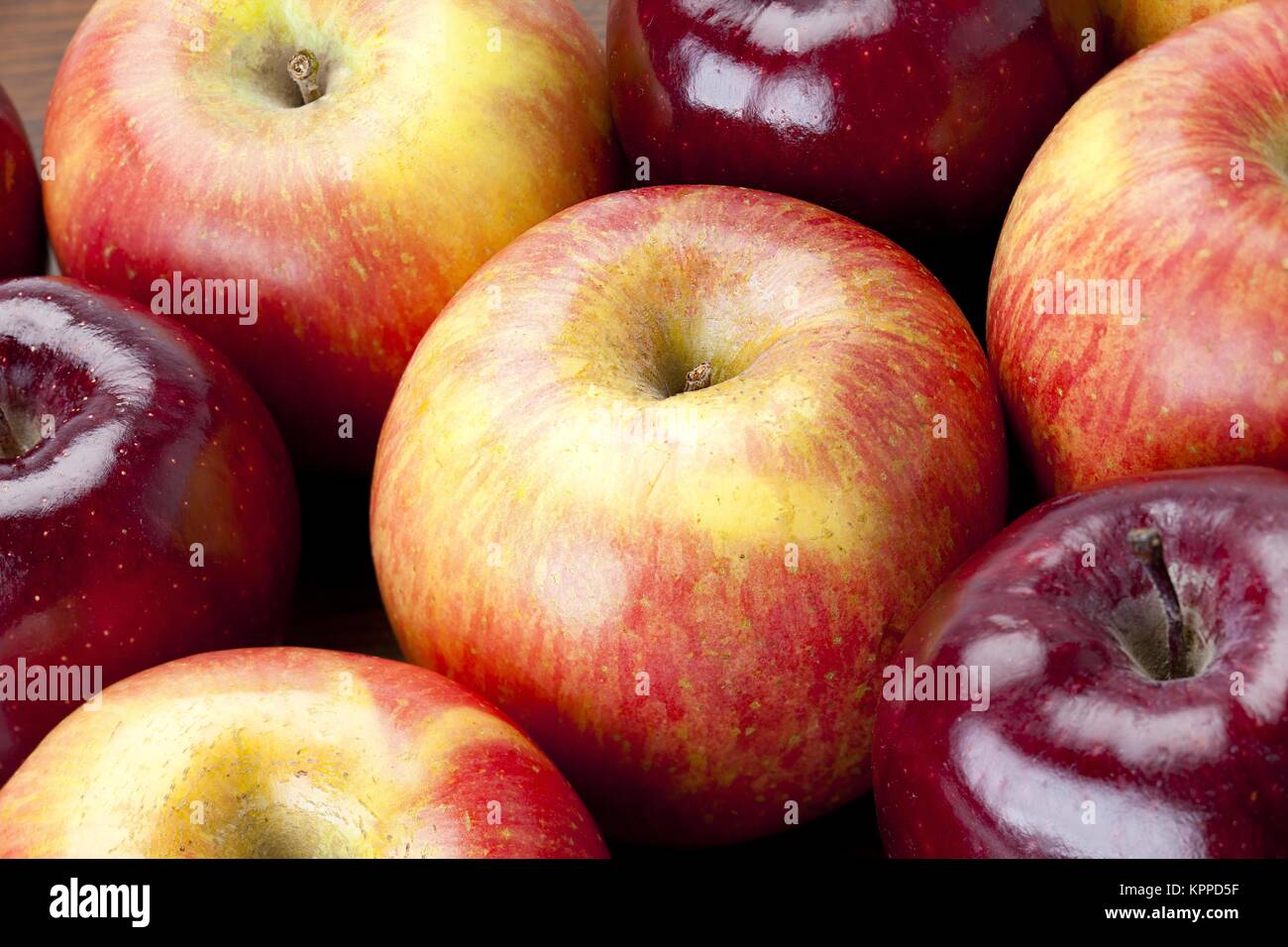 group of red apples Stock Photo - Alamy