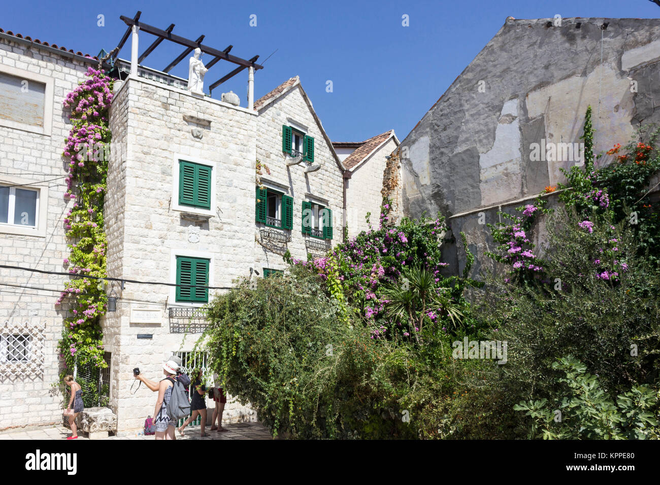 SPLIT, CROATIA - AUGUST 11 2017: Ancient building in Split in summer ...