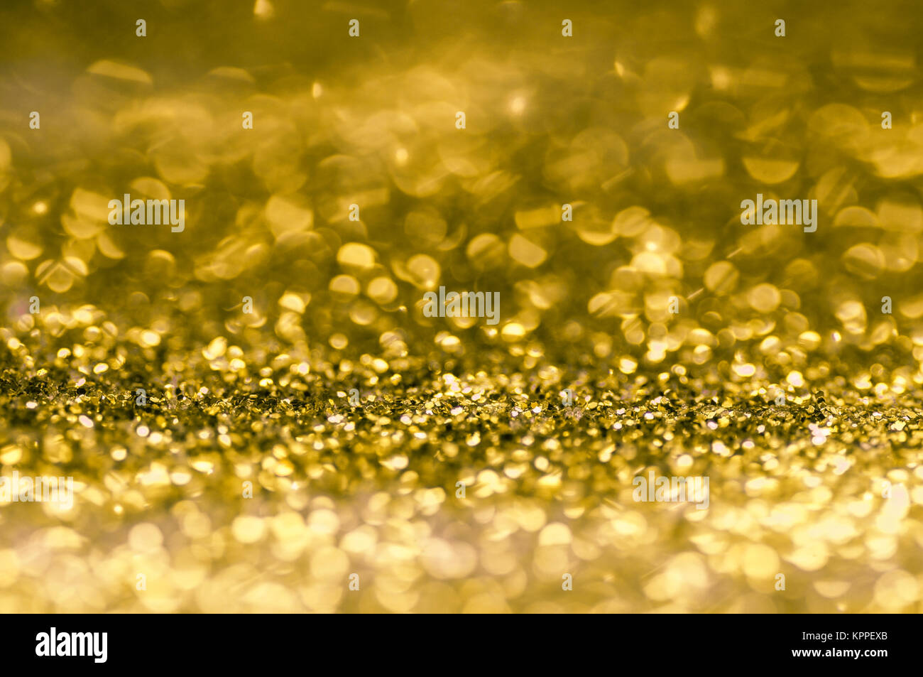 Sparkling gold silver lights hi-res stock photography and images - Alamy