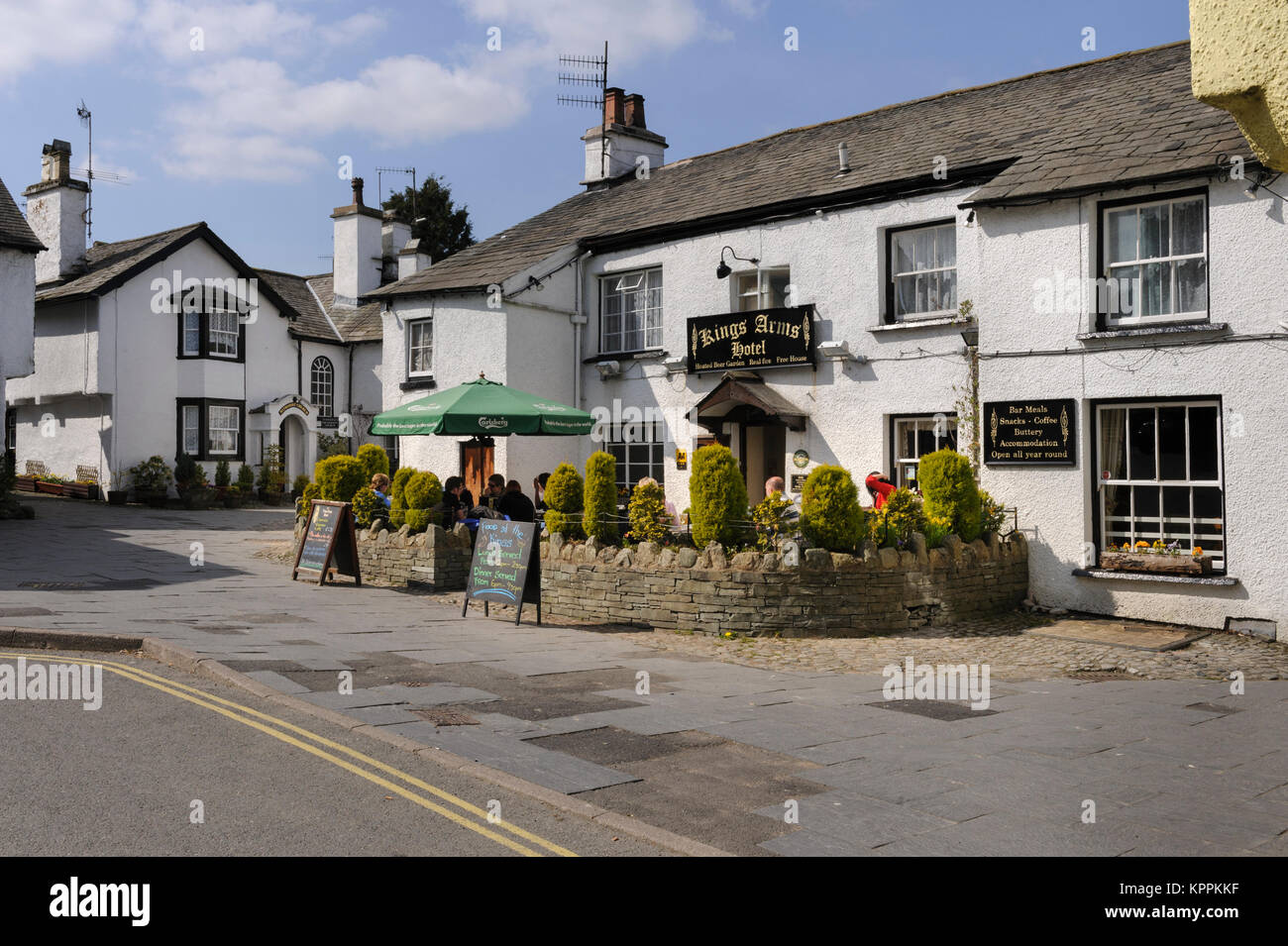 Kings Arms High Resolution Stock Photography and Images - Alamy