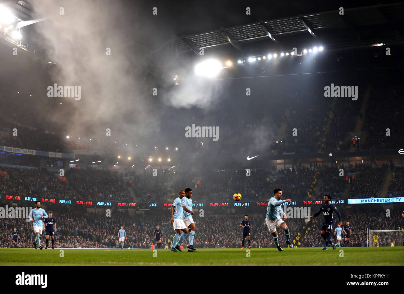 Fog descends on the pitch during the Premier League match at the Etihad ...