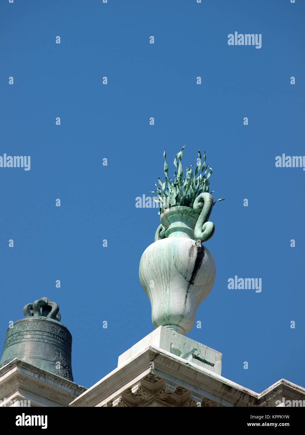 Imperishable beauty of details on the Doge's Palace, Venice Stock Photo ...