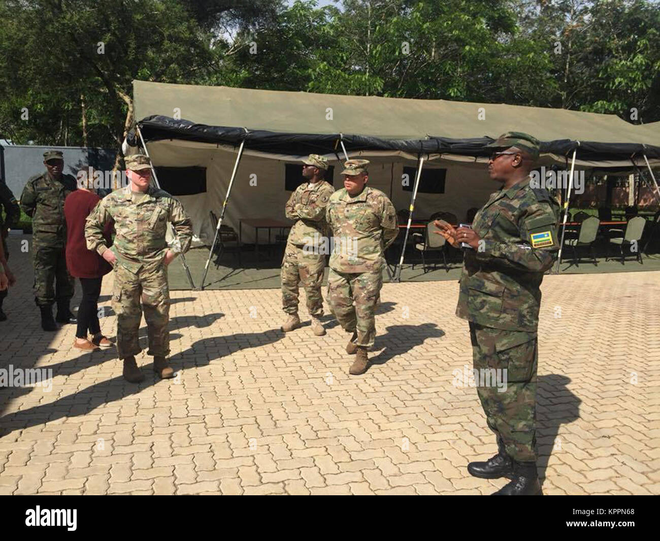 Representatives from the Rwanda Defence Force (RDF) and U.S. Army ...